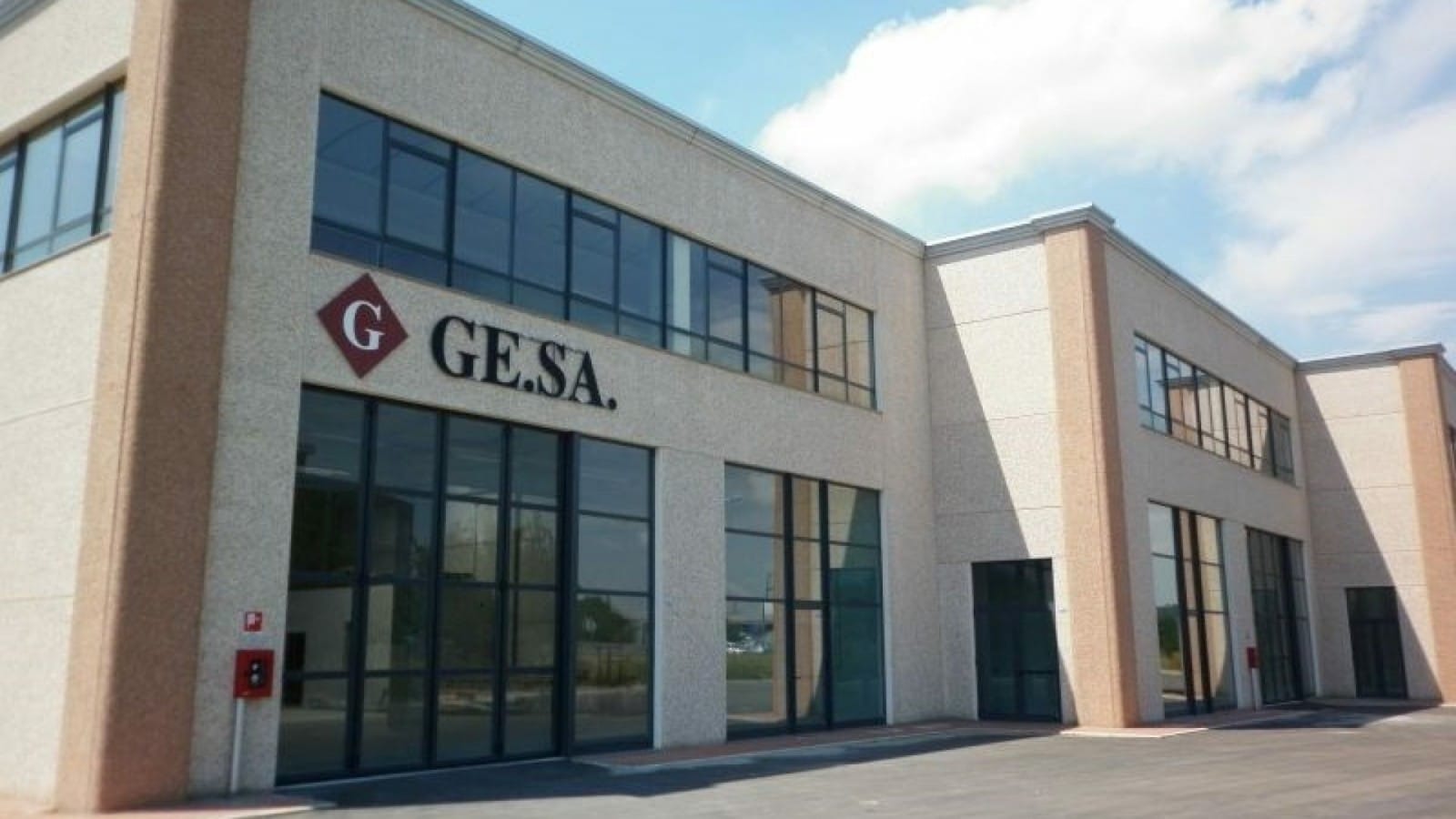 Portoni tagliafuoco scorrevoli di classe REI 120